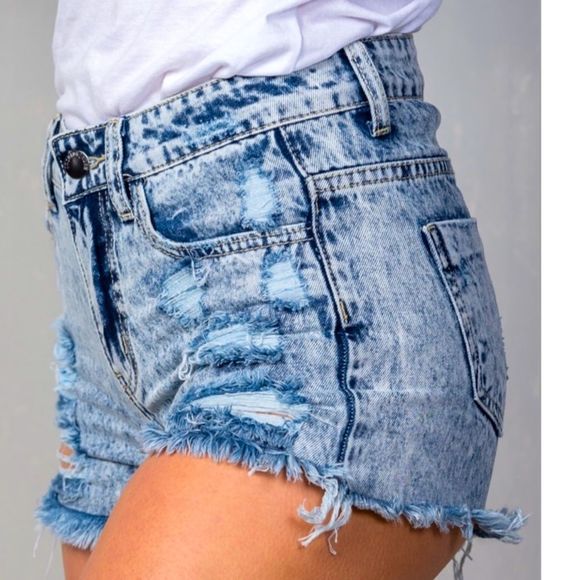 Bullhead | Shorts | New Bullhead Denim Co Lowrise Short Acid Wash Cut ...